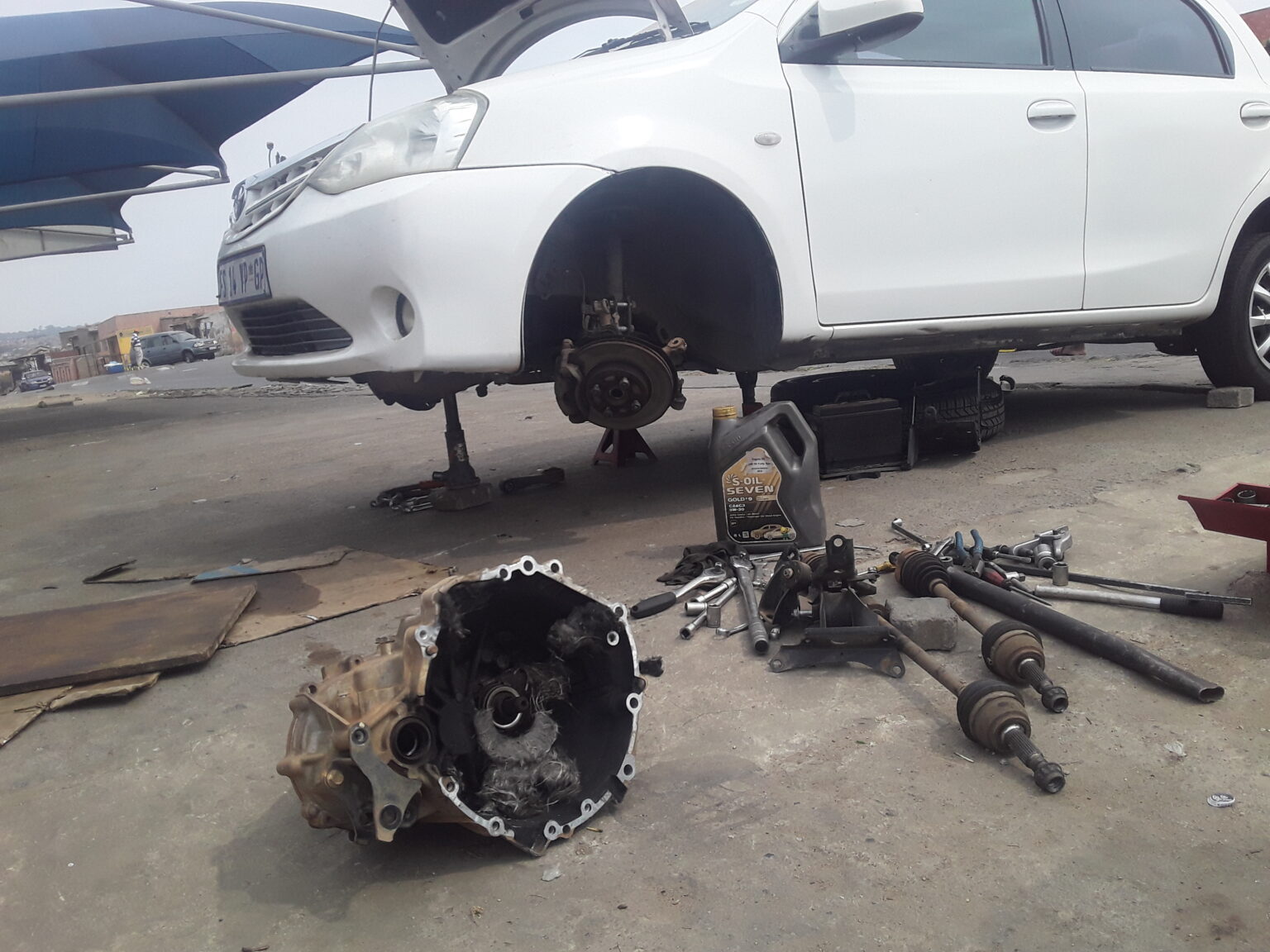 Clutch overhaul – Sam S Master Motor Technician